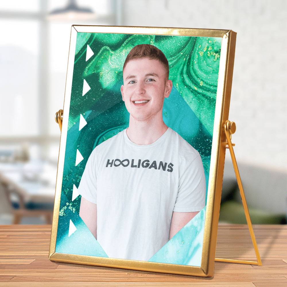 Caylus Scary Pictures Plaque Classic Celebrity Plaque | caylusmerch.store